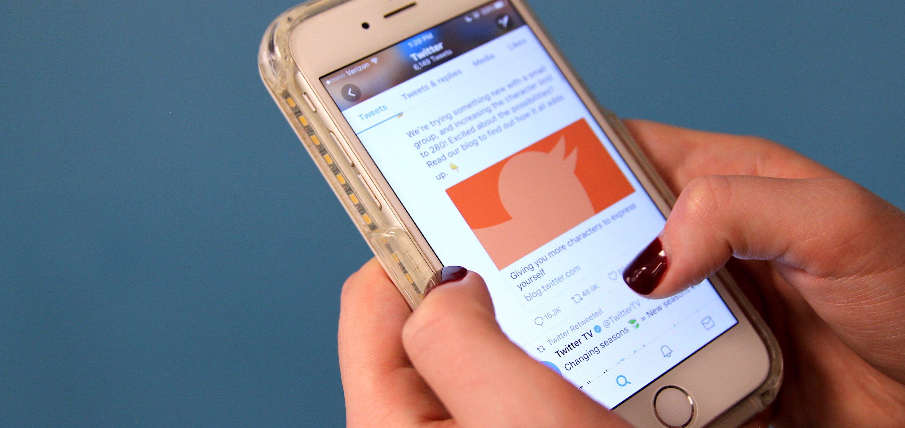 Twitter tests doubling character count to 280 - Medill News Service