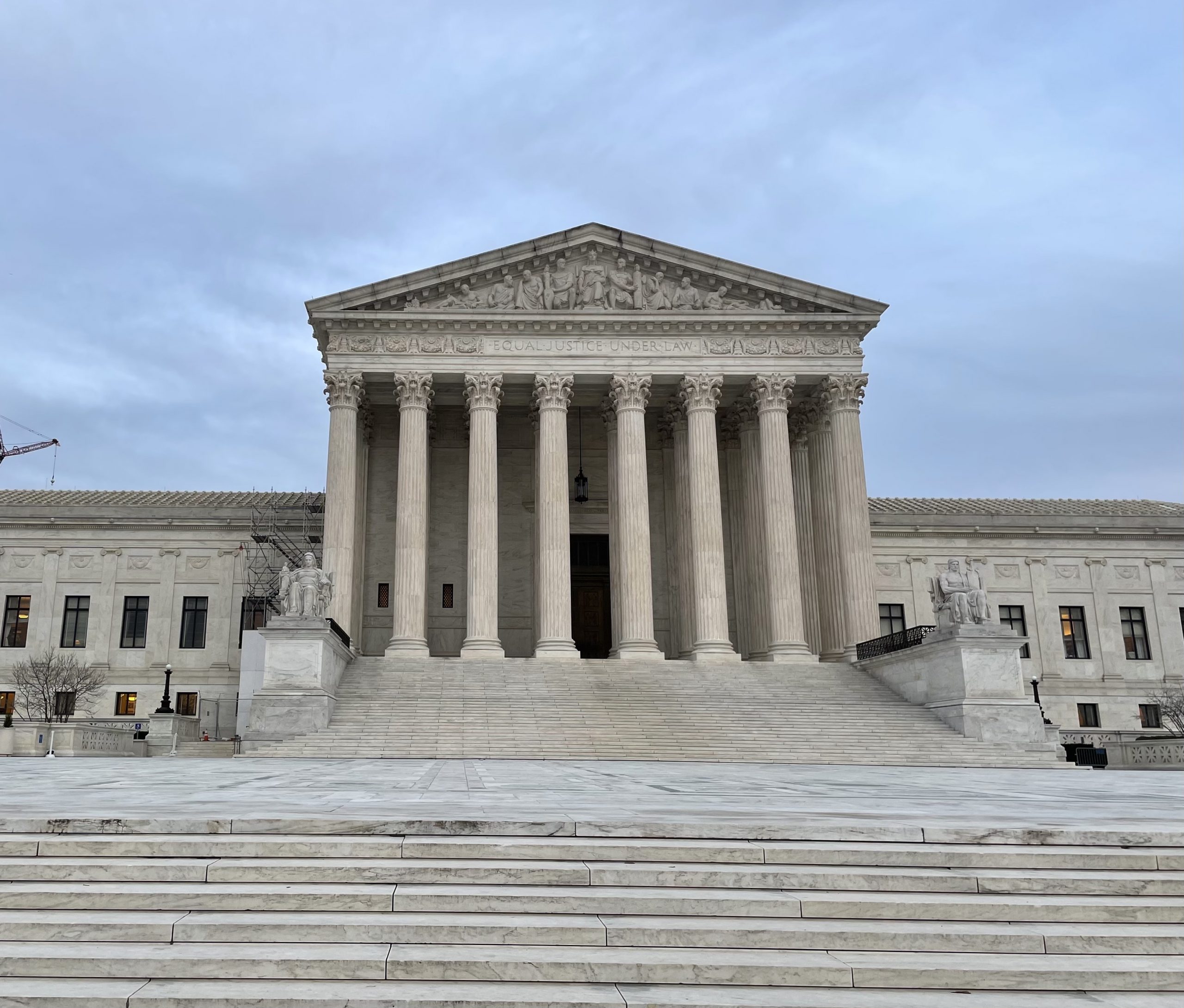 Supreme Court weighs public officials' blocking social media accounts ...